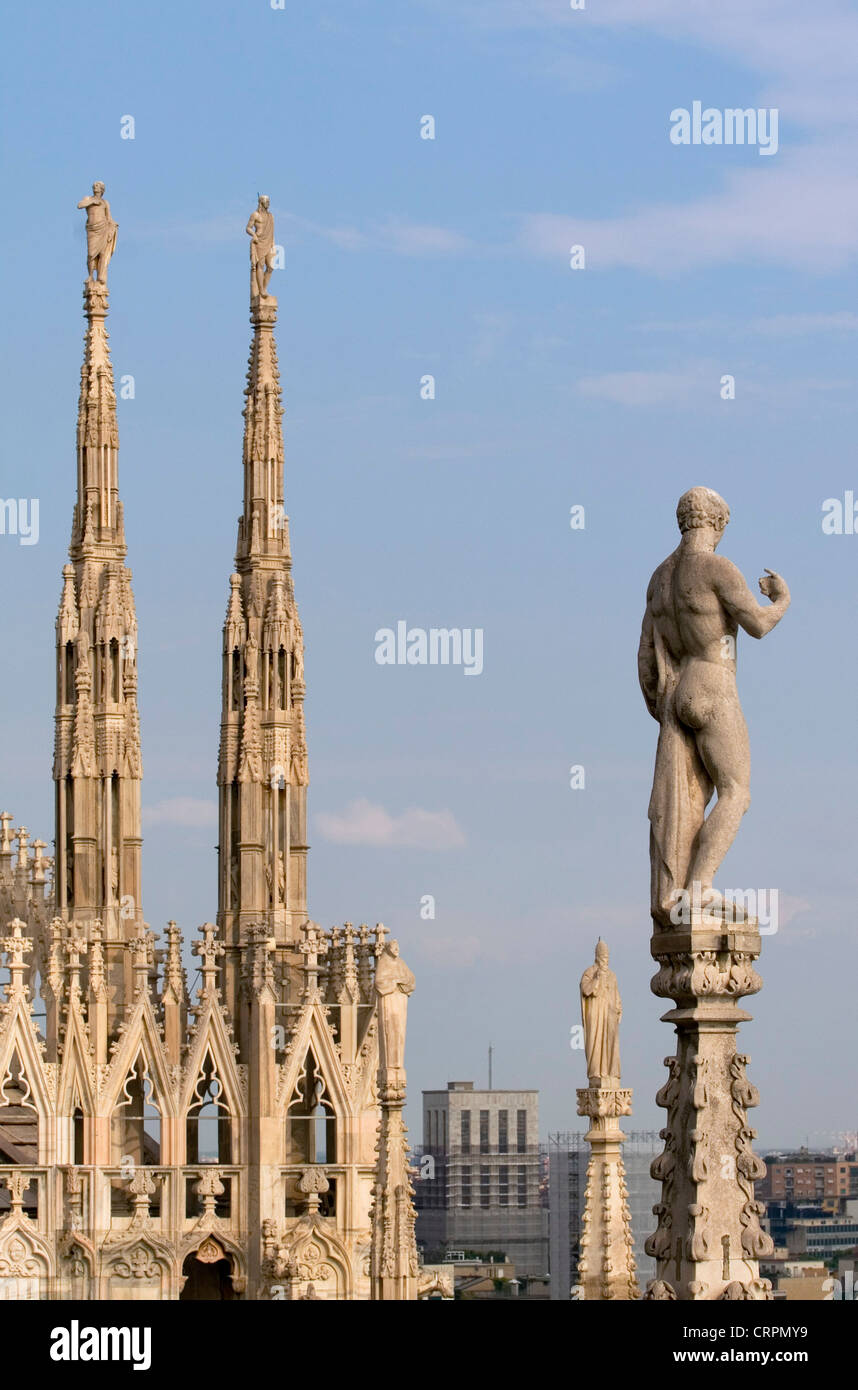 Duomo Milan Statues