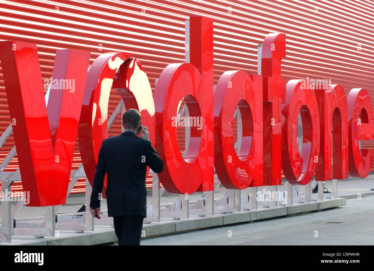 Vodafone advertising hi-res stock photography and images - Alamy