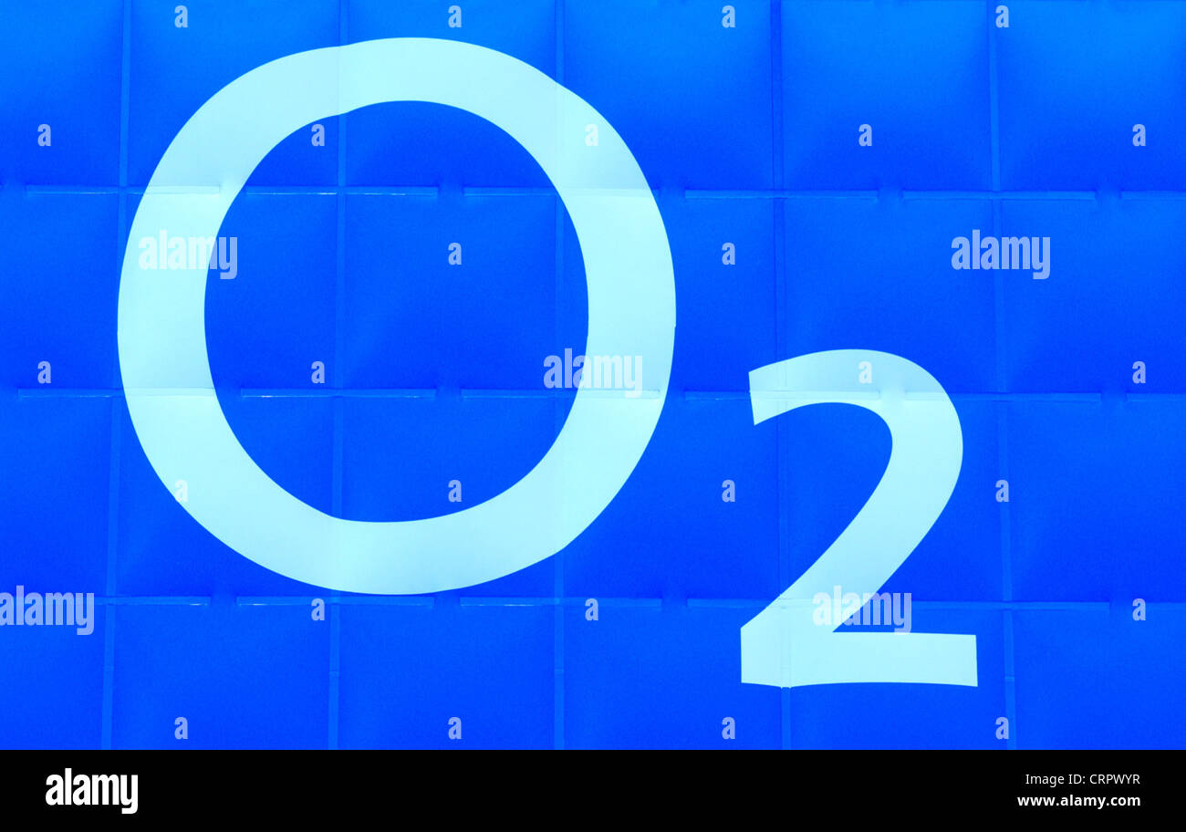 Otwo by two hi-res stock photography and images - Alamy