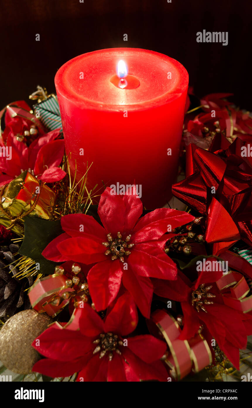 Curled decorations hi-res stock photography and images - Alamy