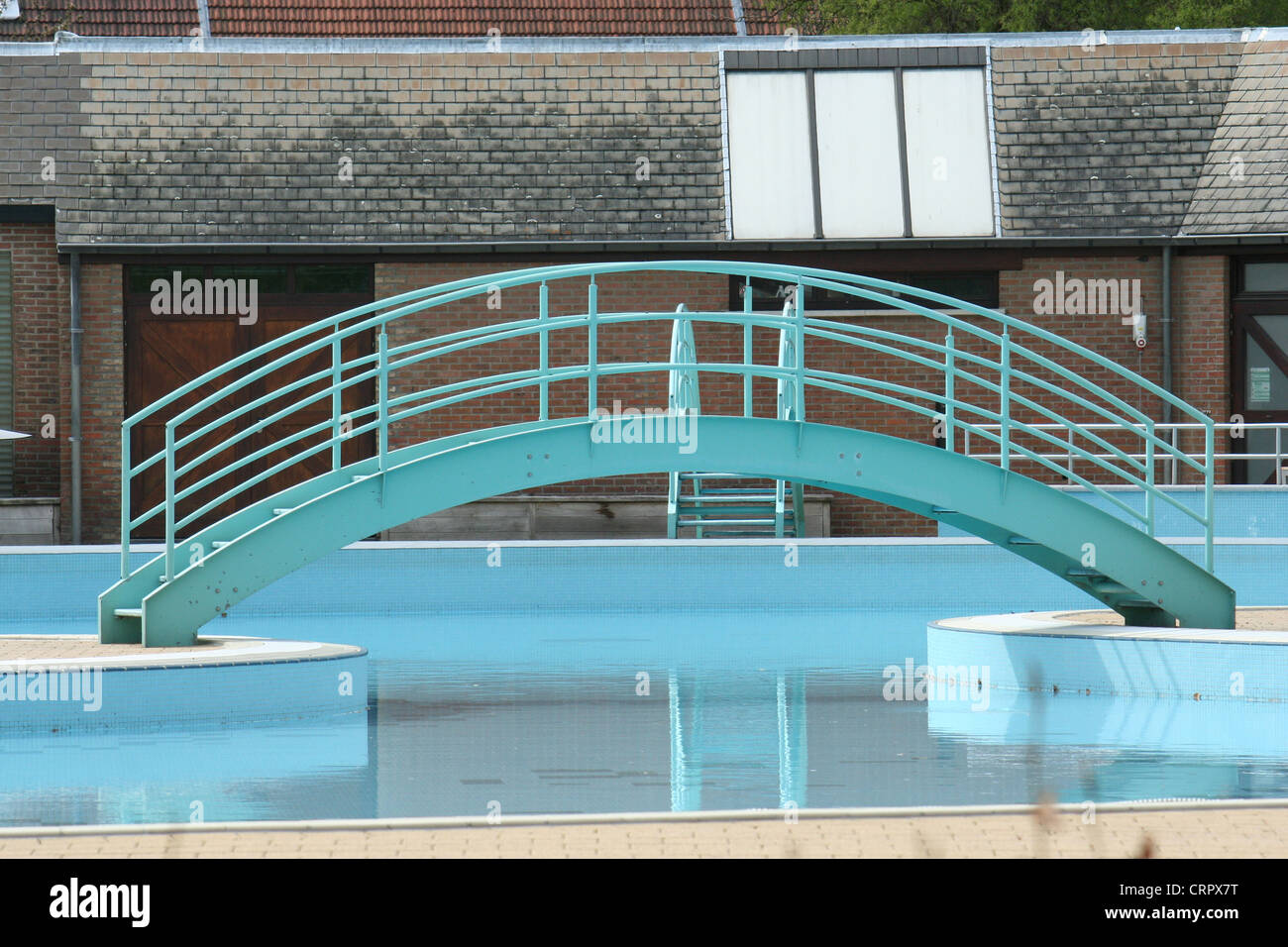 Arch and blue water hi-res stock photography and images - Alamy