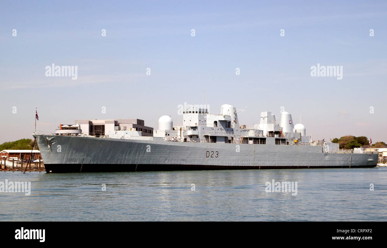 Hms bristol hi-res stock photography and images - Alamy
