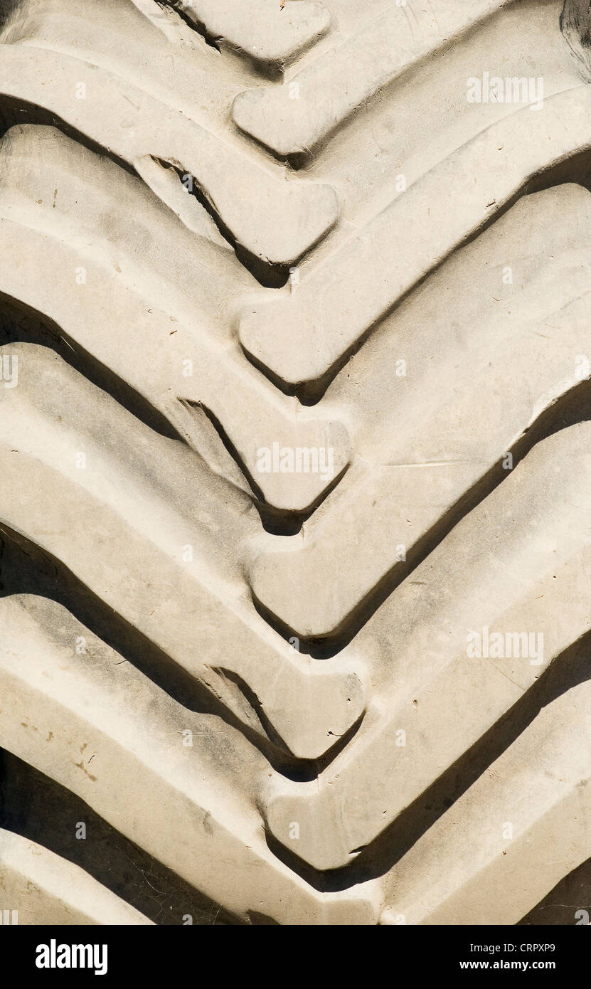 close up view of a car tire Stock Photo - Alamy