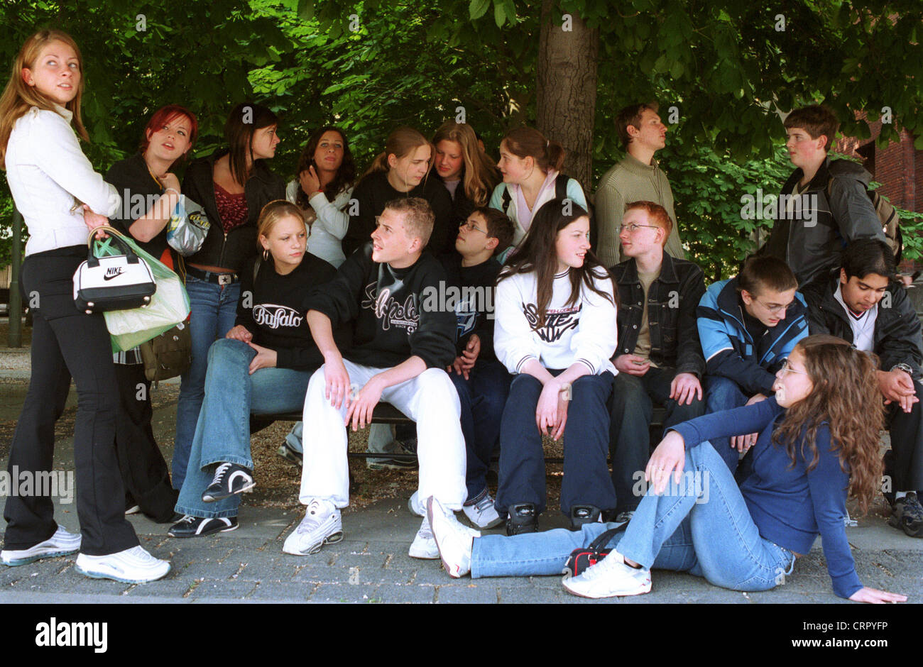 Berlin school trip students people hi-res stock photography and images ...