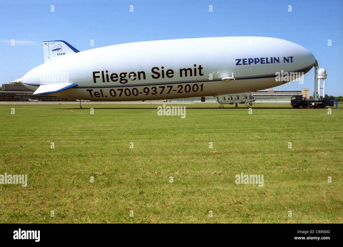Zeppelin at the airport Berlin-Tempelhof Stock Photo - Alamy