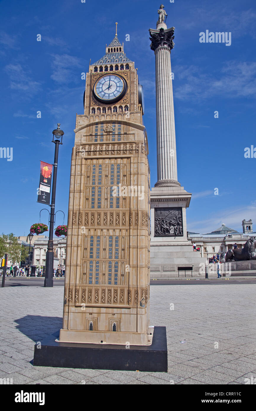 London, Trafalgar Square Natasha Leiper's Big Ben telephone box June ...