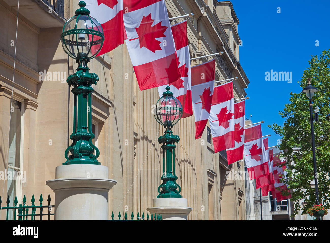 Canada house hi-res stock photography and images - Alamy