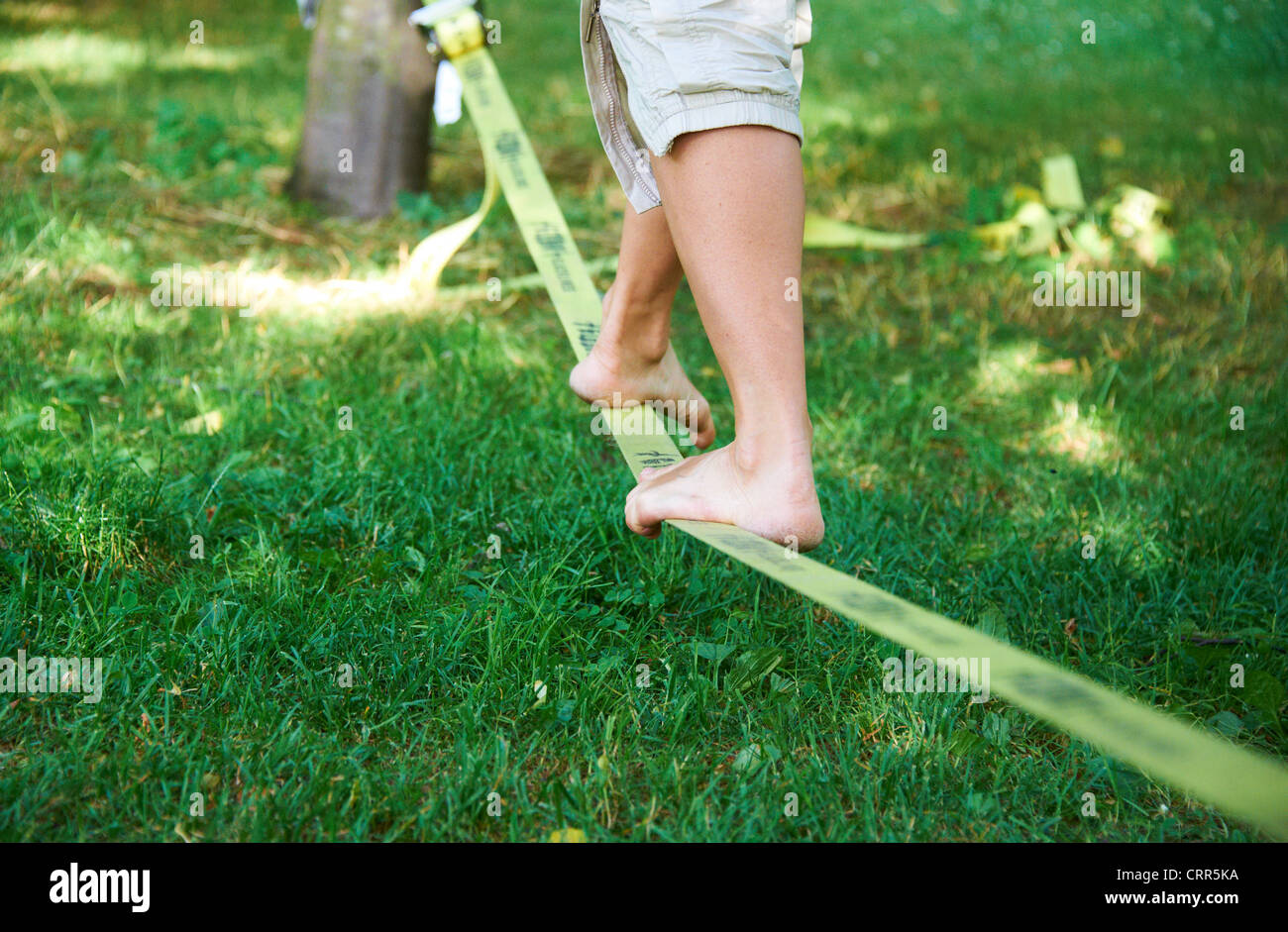 Slacklining hi-res stock photography and images - Alamy