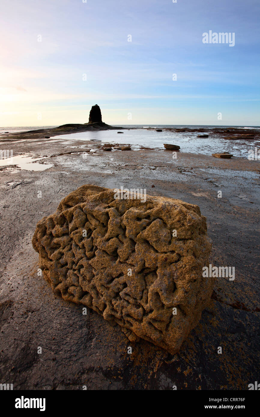 Whitby rock hi-res stock photography and images - Alamy
