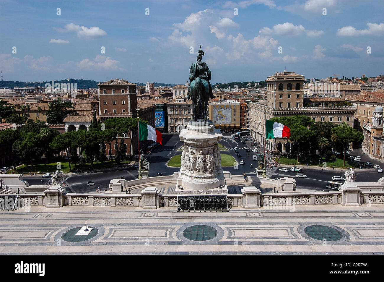 Panorama monument king vittorio hi-res stock photography and images - Alamy