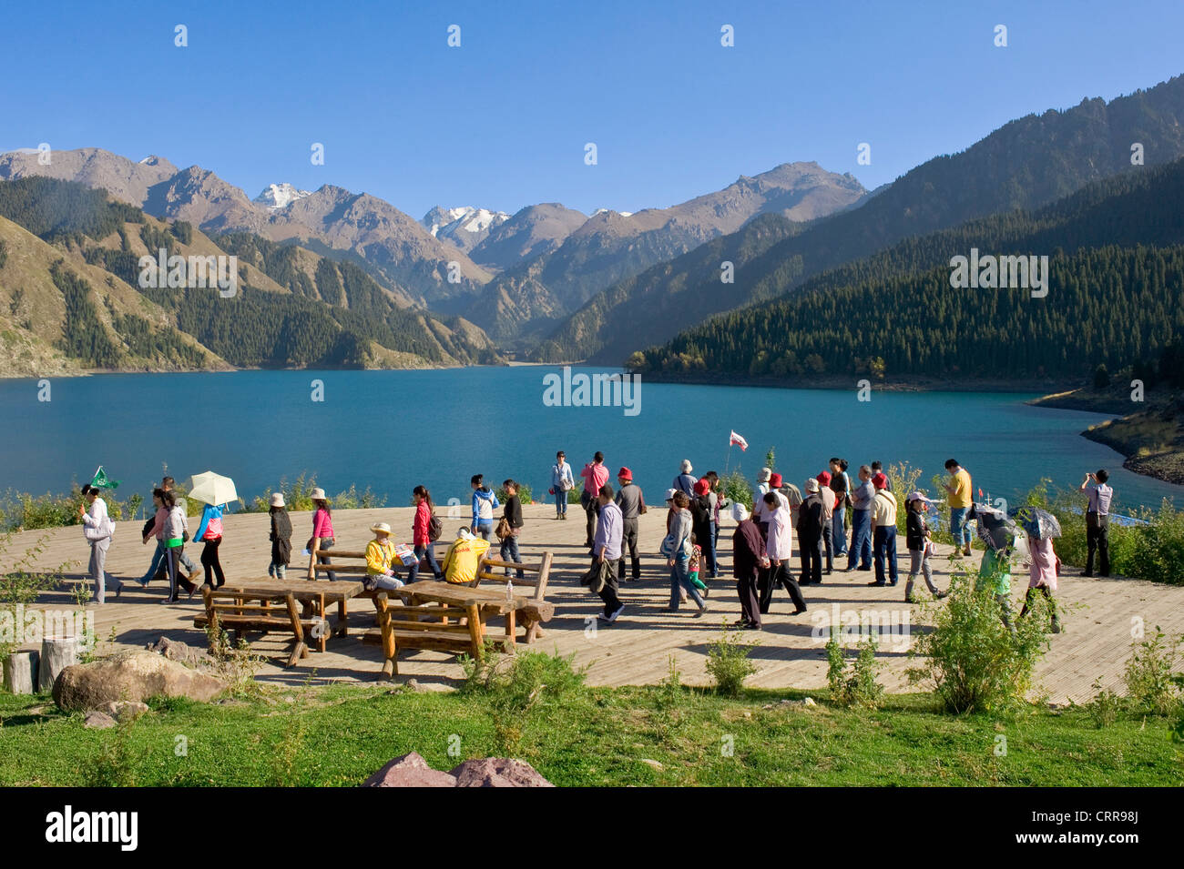 Local tourists at the Chinese alpine beauty spot, Heavenly Lake Stock ...