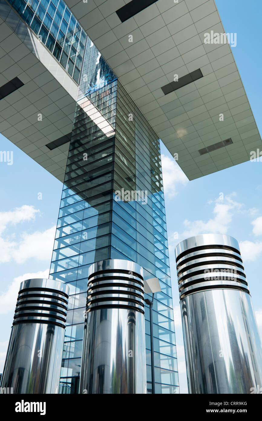 Modern commercial offices hi-res stock photography and images - Alamy