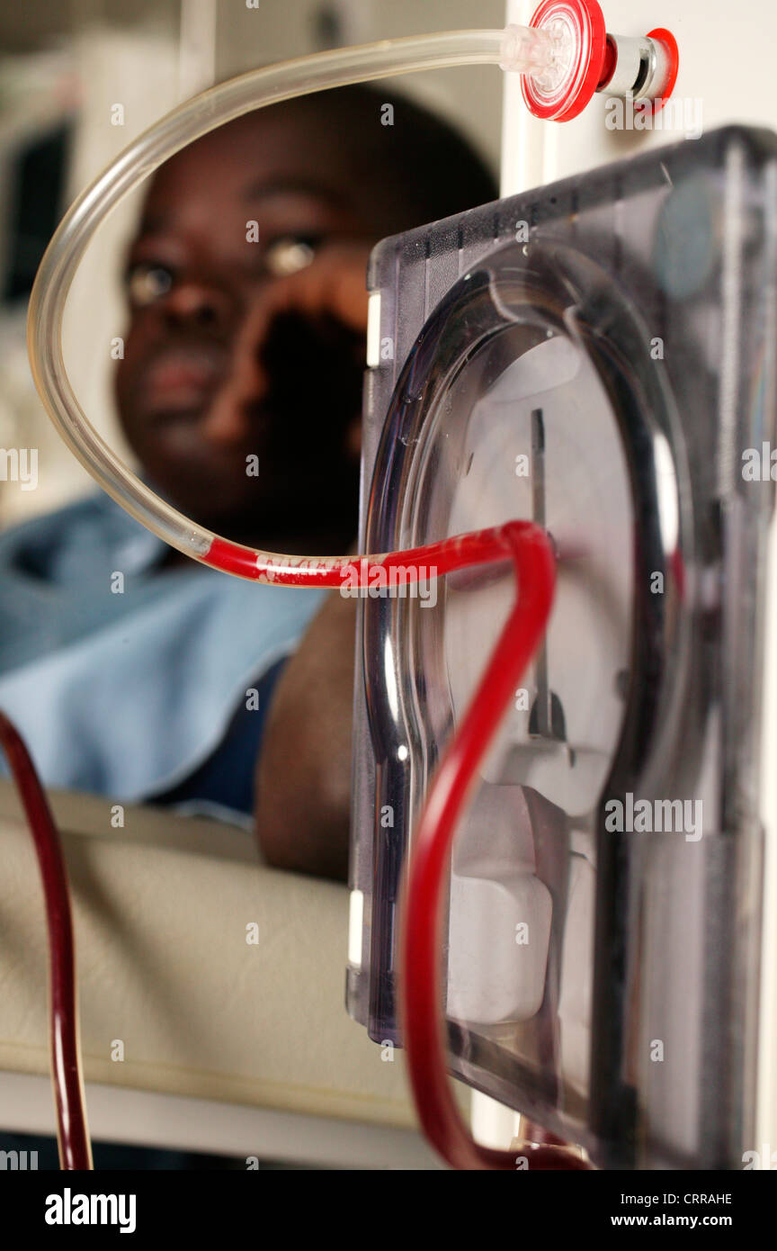 Kidney dialysis child hi-res stock photography and images - Alamy