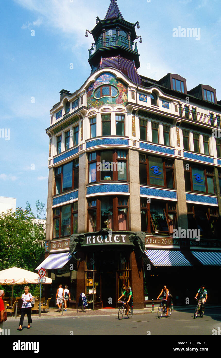 Leipzig street scene hi-res stock photography and images - Alamy