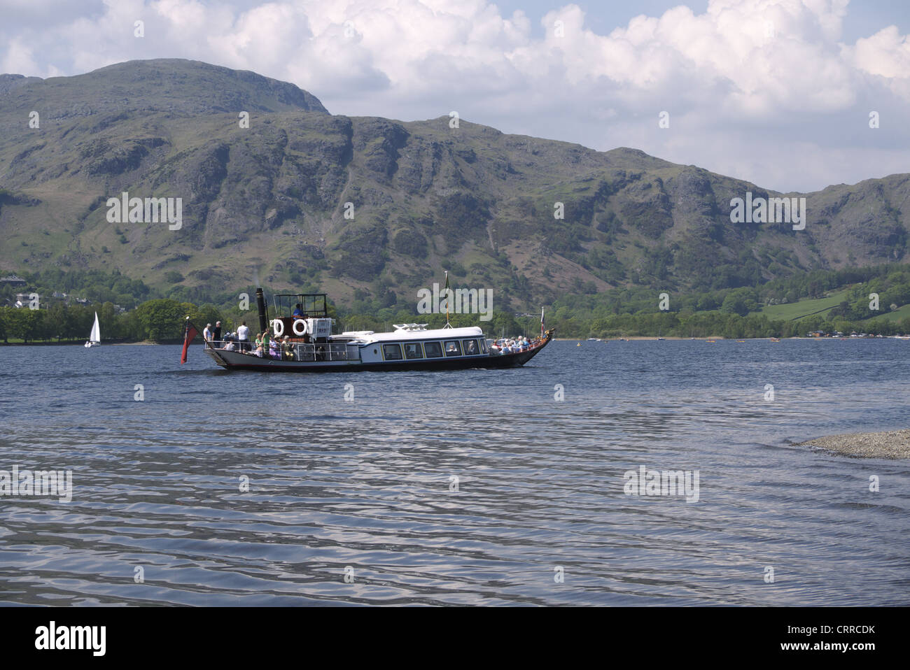 Steam ferry on coniston water Stock Photo - Alamy