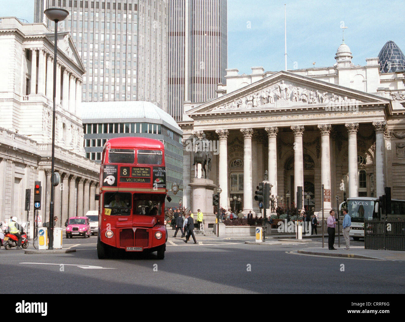 Exchange buildings london hi-res stock photography and images - Alamy