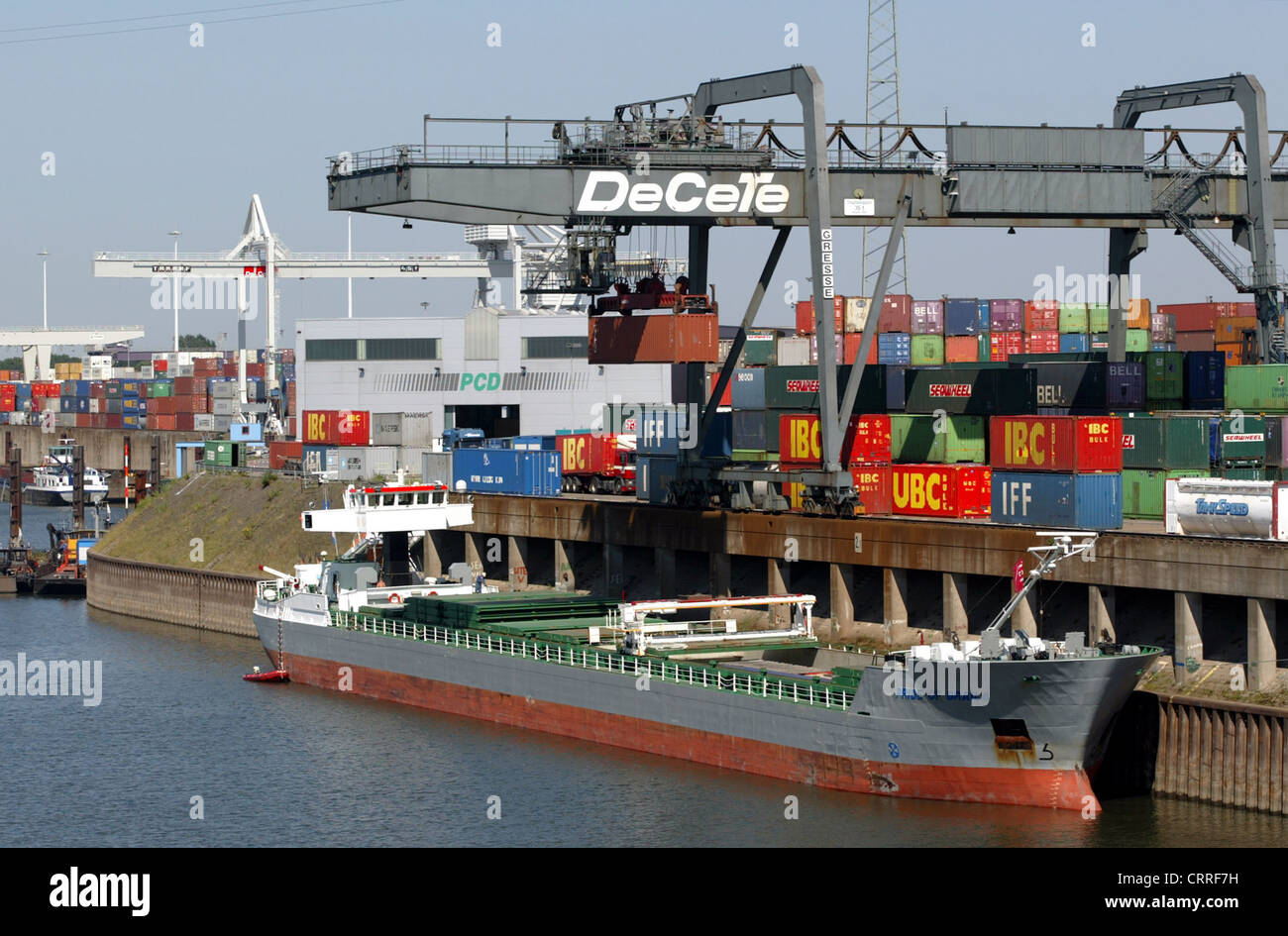 Inland barge terminal hi-res stock photography and images - Alamy
