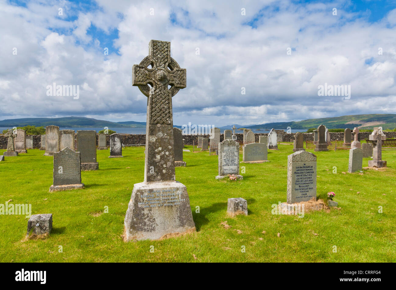 Scotland scottish gravestone argyll hi-res stock photography and images ...