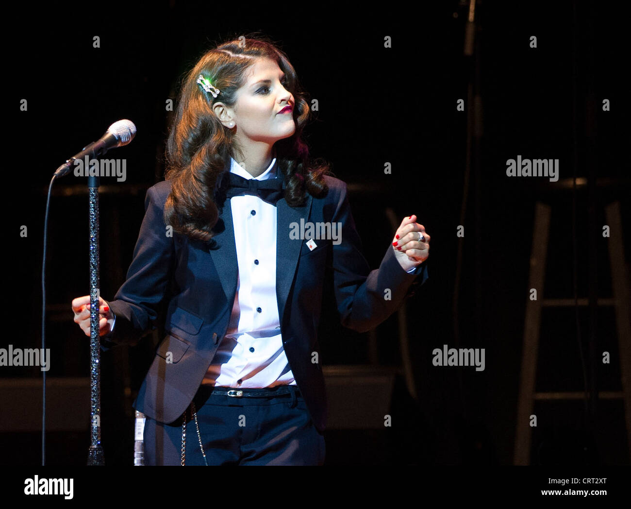 Nikki Yanofsky in Toronto Stock Photo - Alamy