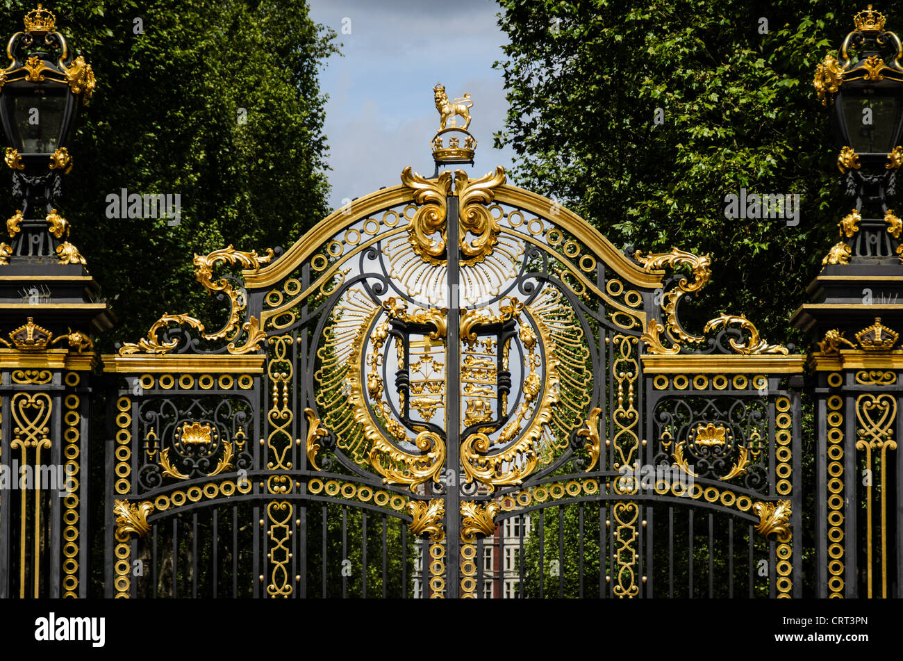 Green Park Gates High Resolution Stock Photography and Images - Alamy