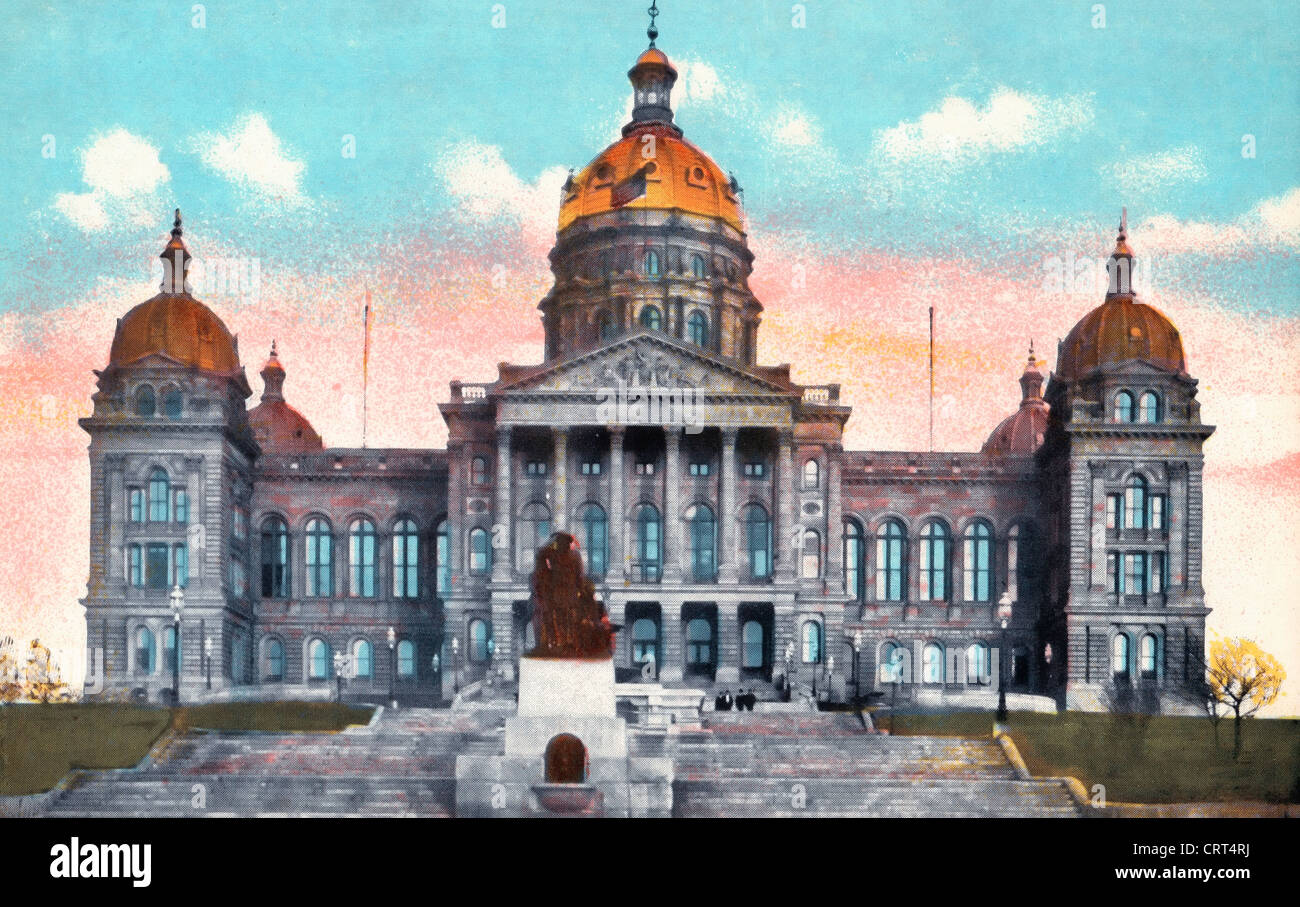 Capitol Building, Des Moines, Iowa, circa 1920 Stock Photo - Alamy