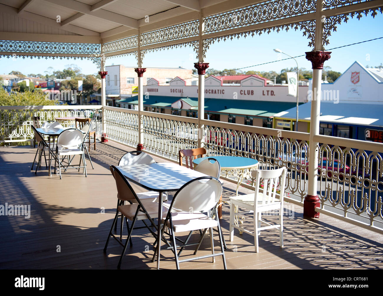 Australian architecture house veranda hi-res stock photography and ...