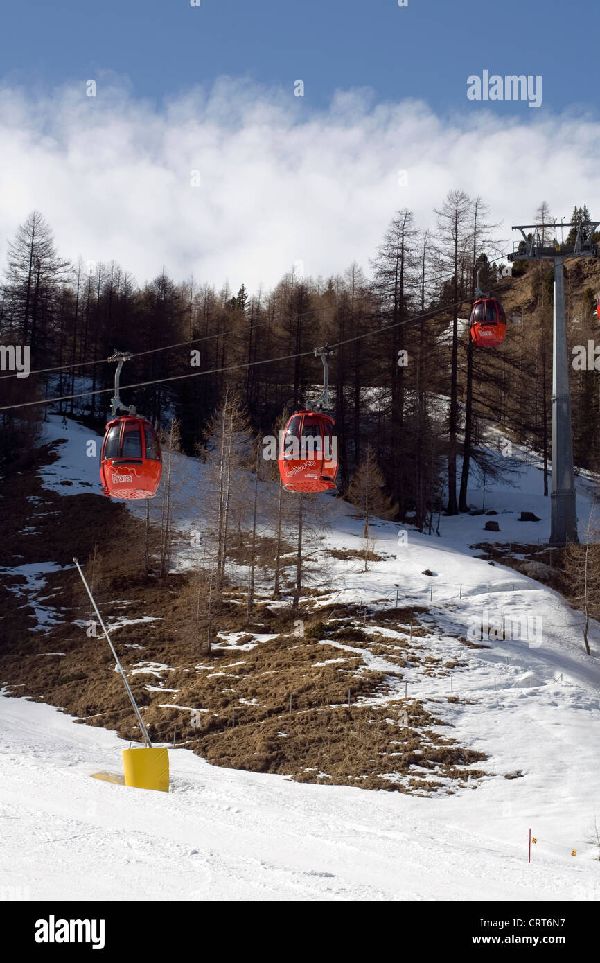 Cable Car traversing the valley at Colfosco in the valley between Selva ...