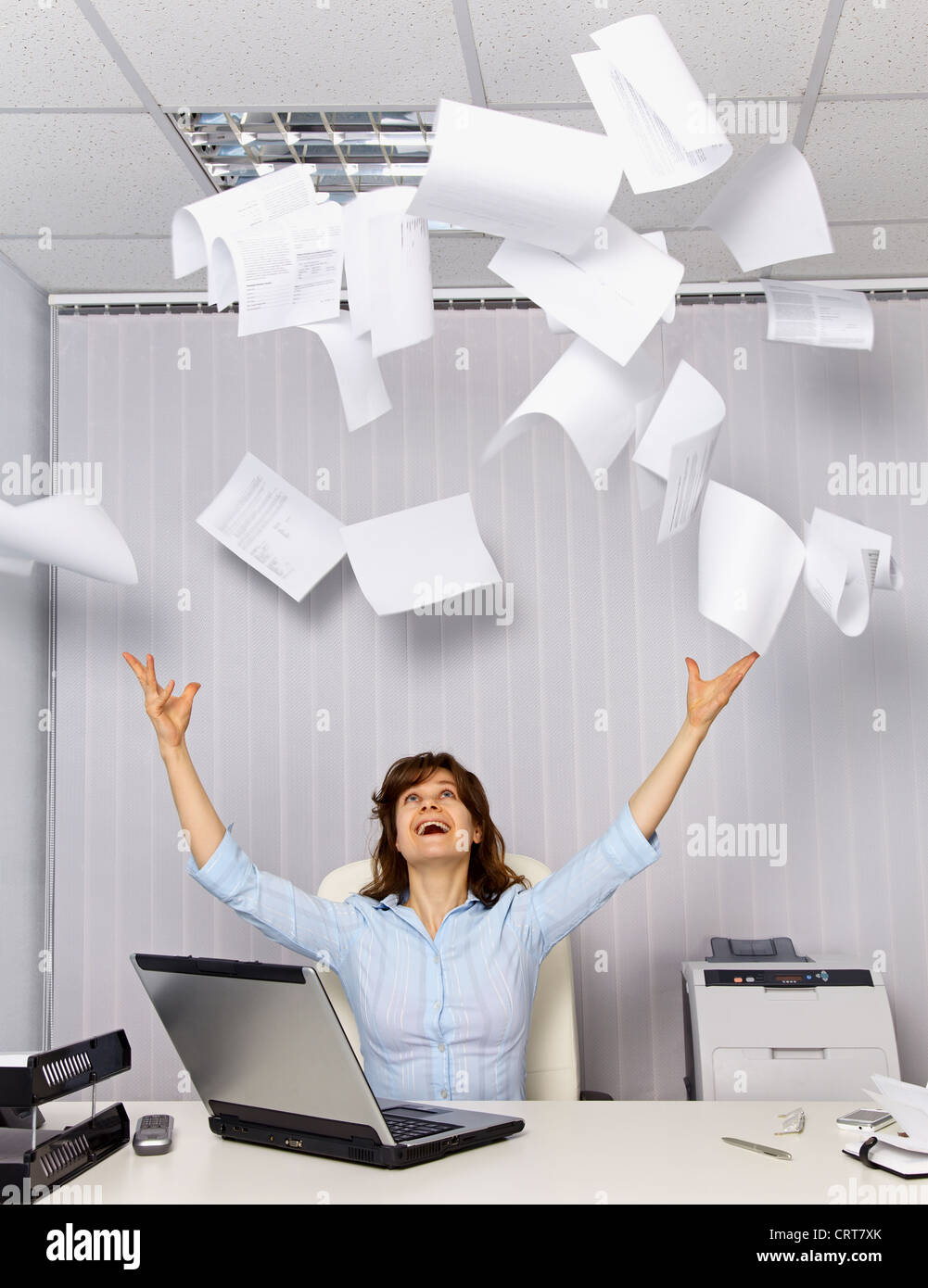 Enjoy working in the office - office business scene Stock Photo - Alamy