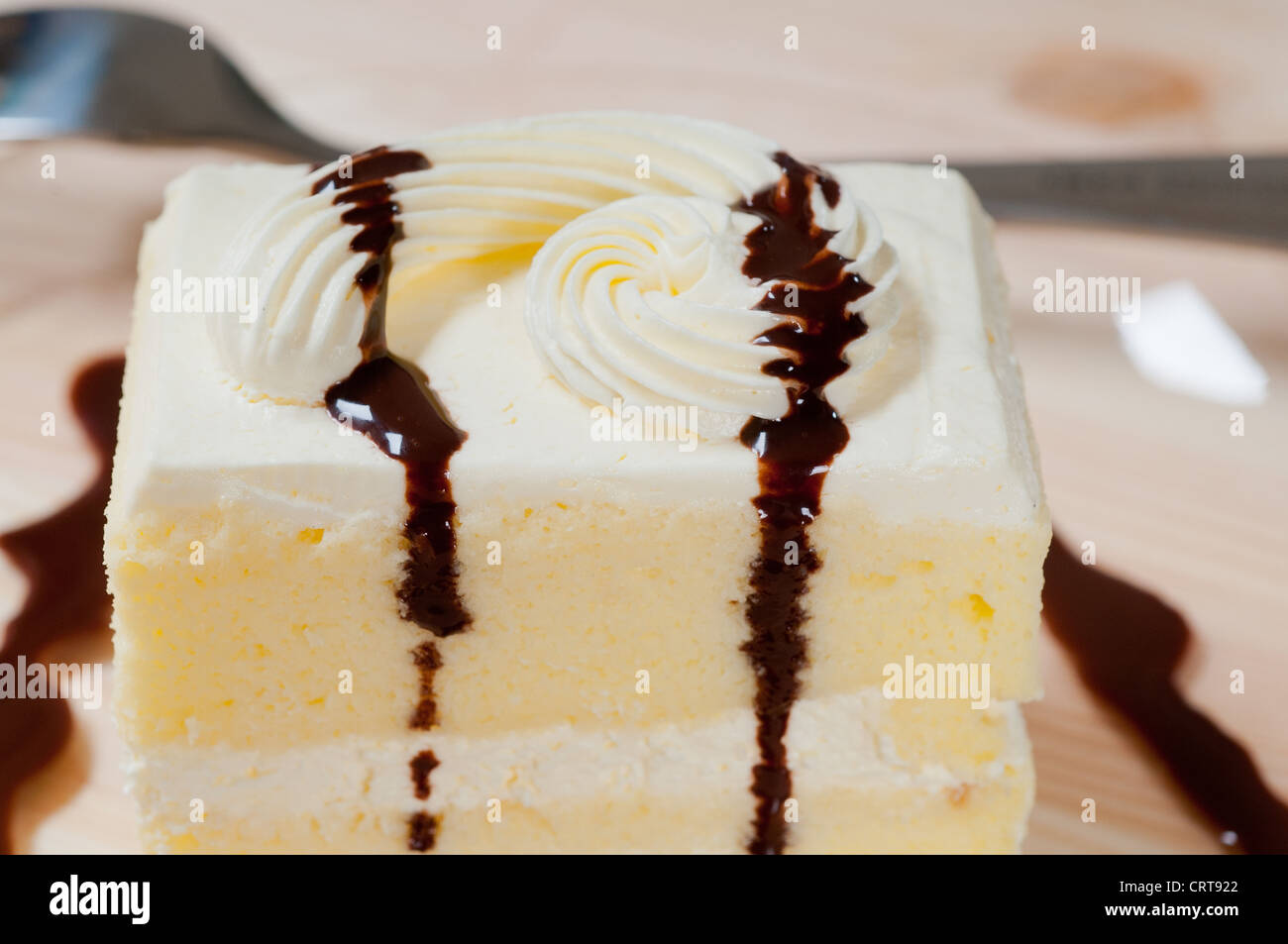 fresh cream cake closeup with chocolate sauce topping Stock Photo - Alamy