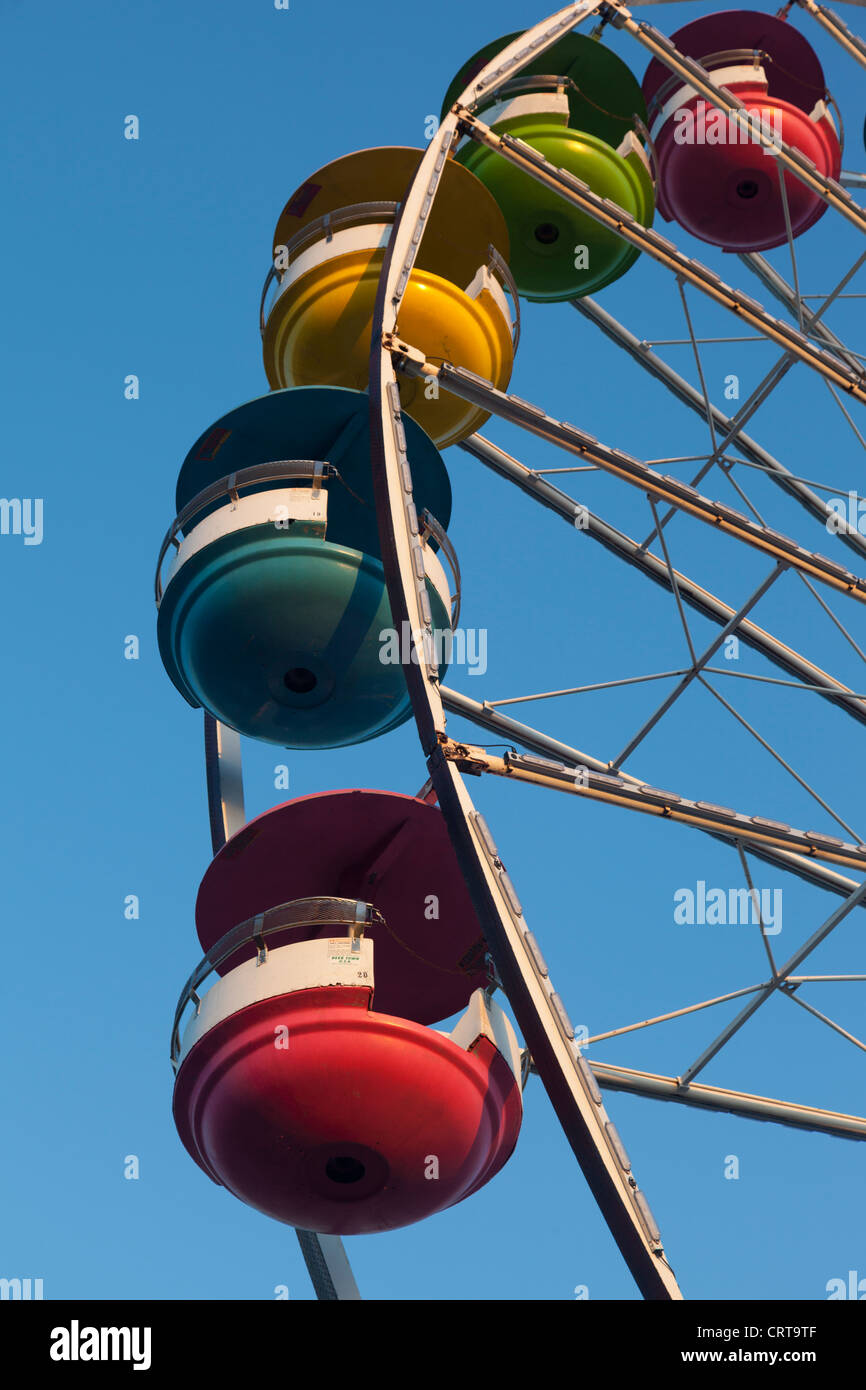 Ferris wheel ride at county fair Stock Photo - Alamy
