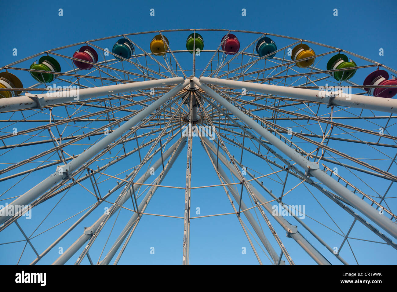 Ferris wheel ride at county fair Stock Photo - Alamy