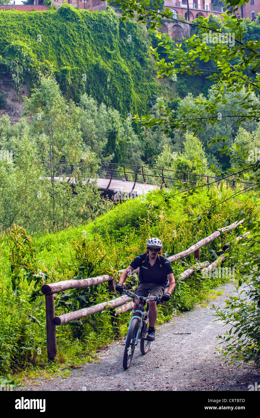 Bike italy hi-res stock photography and images - Alamy