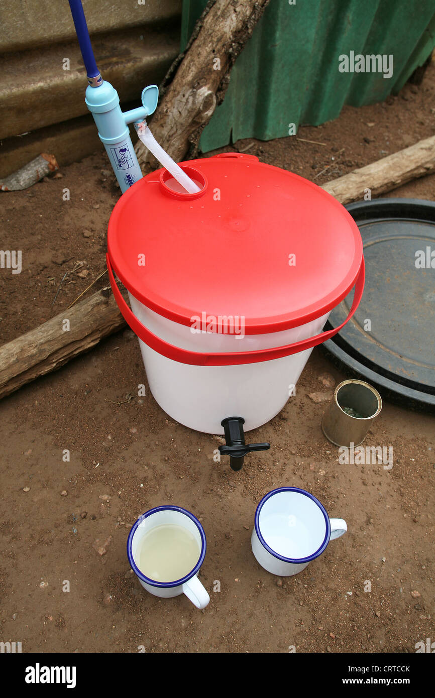 Lifestraw water hi-res stock photography and images - Alamy