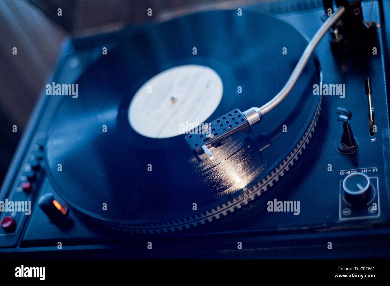 Vinyl player hi-res stock photography and images - Alamy