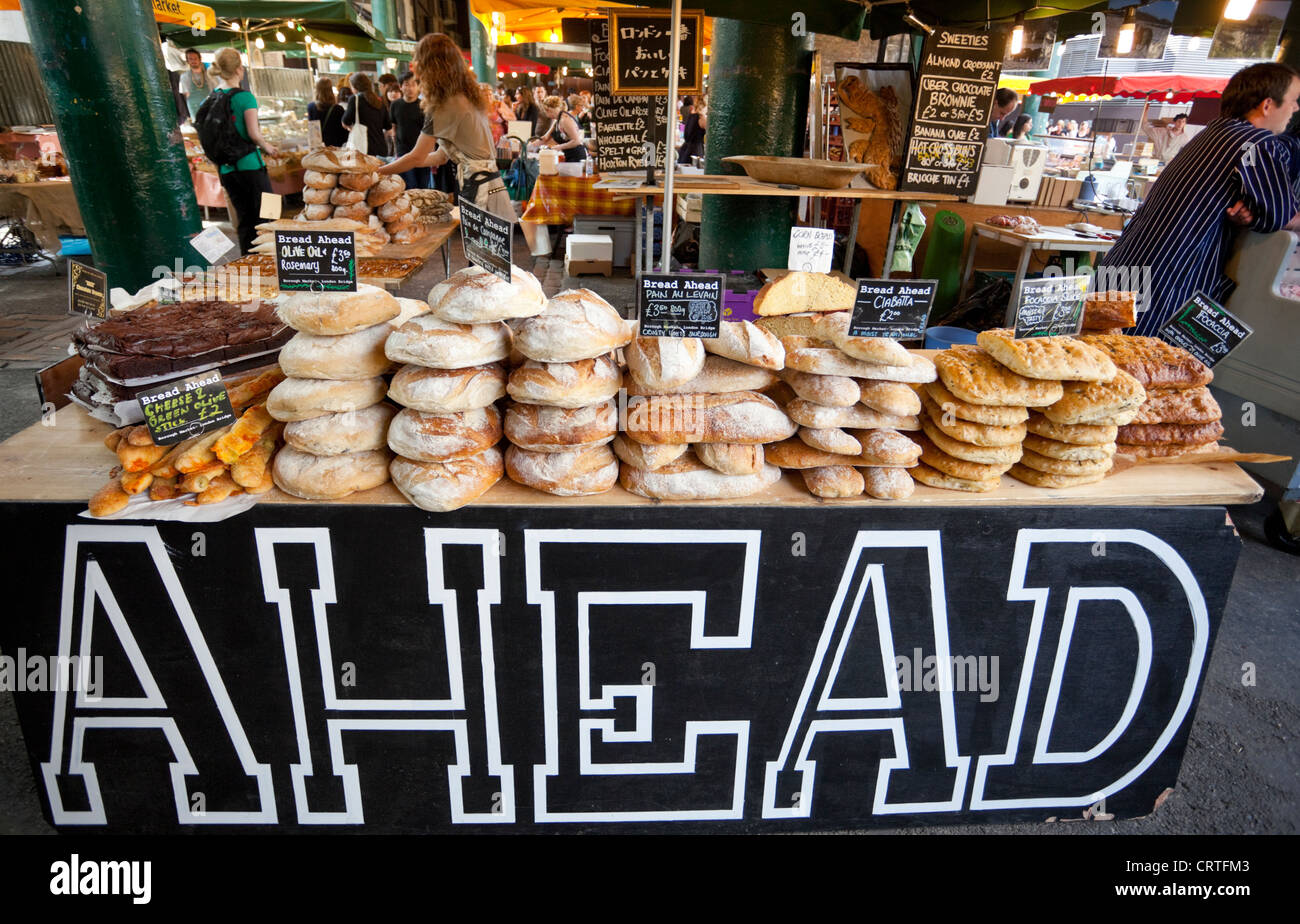 Bread stall london hi-res stock photography and images - Alamy