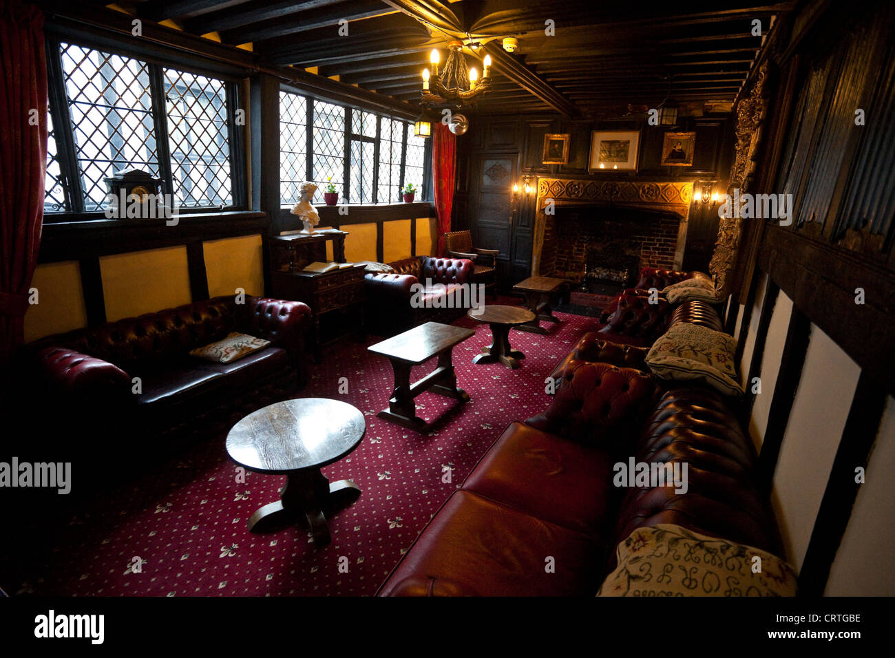 Mermaid Inn High Resolution Stock Photography and Images - Alamy