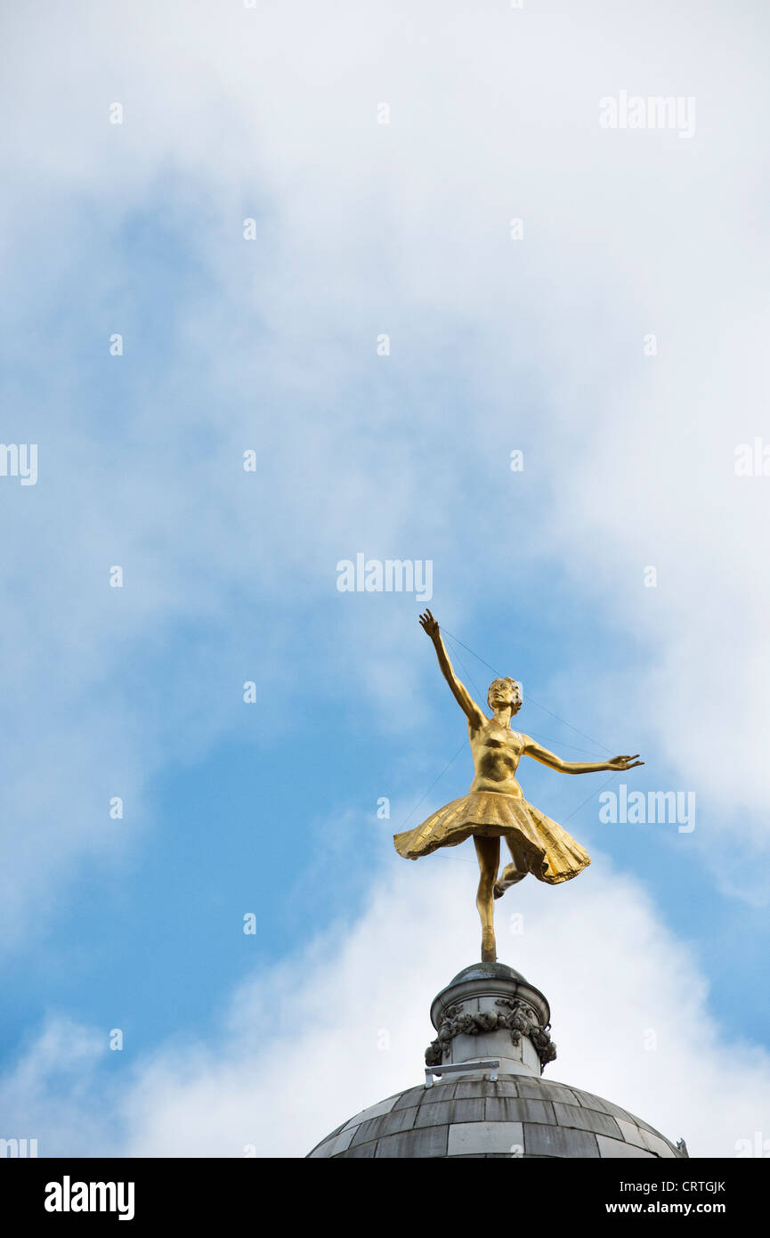 Victoria street london history hi-res stock photography and images - Alamy