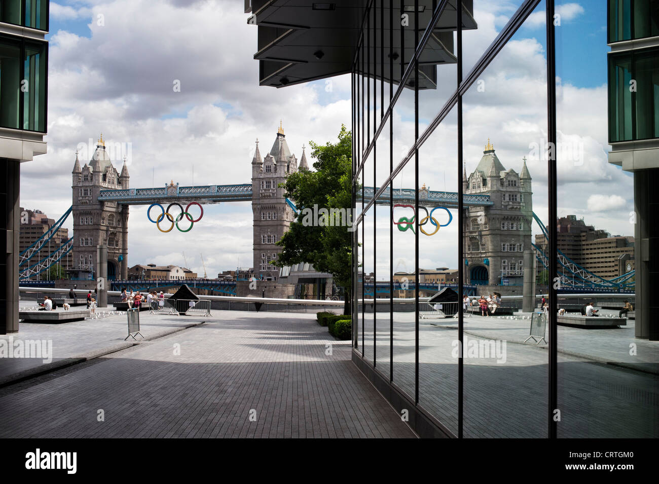 Olympic rings reflected hi-res stock photography and images - Alamy