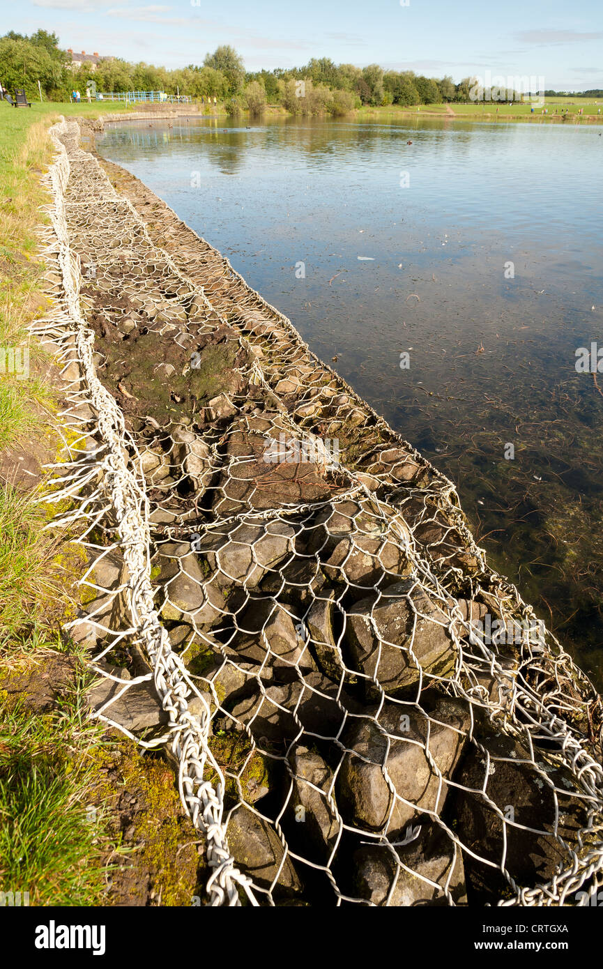 Caged riprap hi-res stock photography and images - Alamy