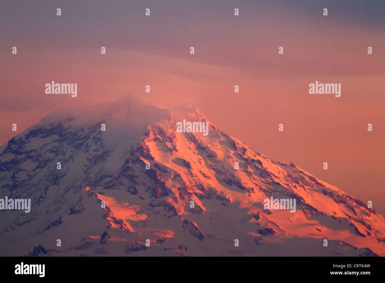 Mt Rainier Sunset, Seattle, Washington Stock Photo - Alamy