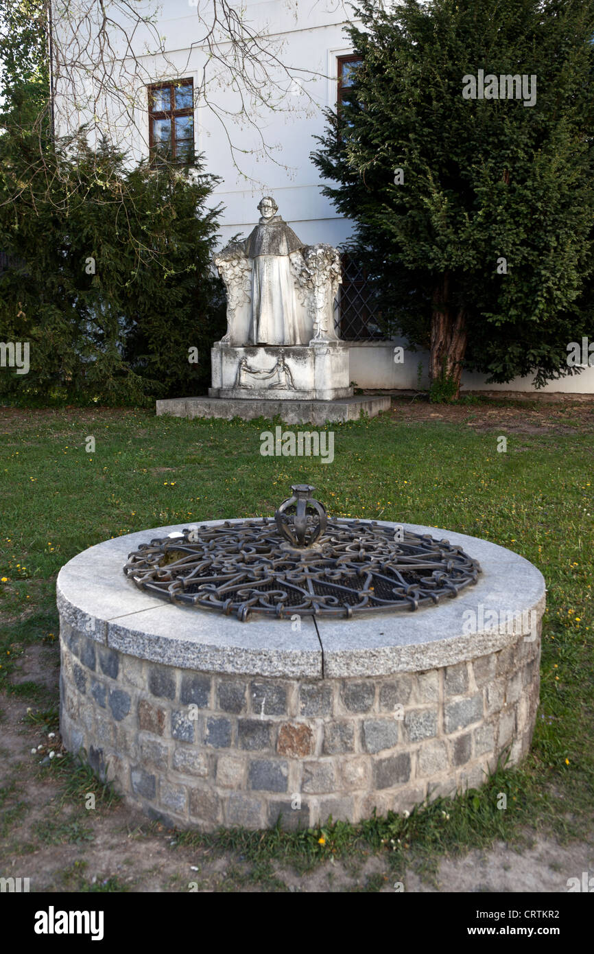 Gregor Mendel Statue