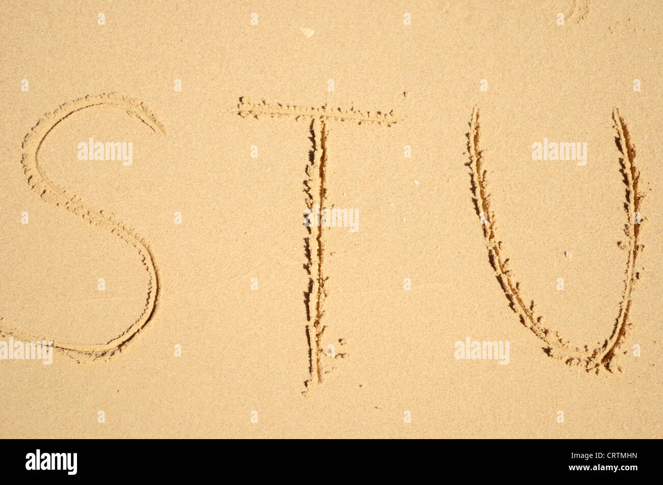 Sand alphabet hi-res stock photography and images - Alamy
