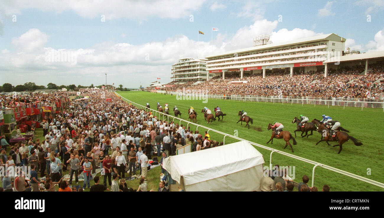 Epsom racecourse grandstand hi-res stock photography and images - Alamy
