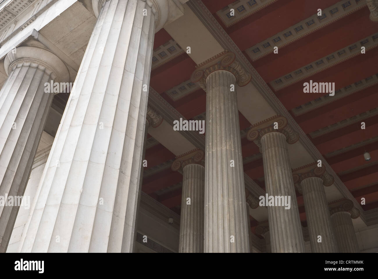 Classical greek architecture hi-res stock photography and images - Alamy