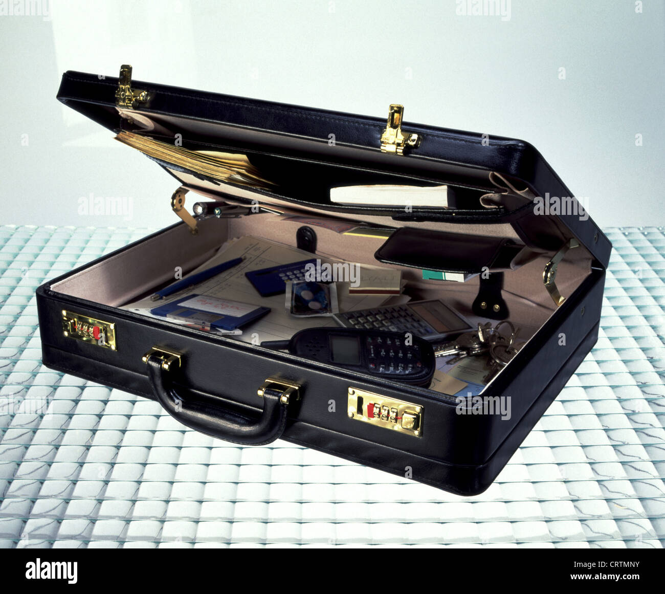 Semi open hi-res stock photography and images - Alamy