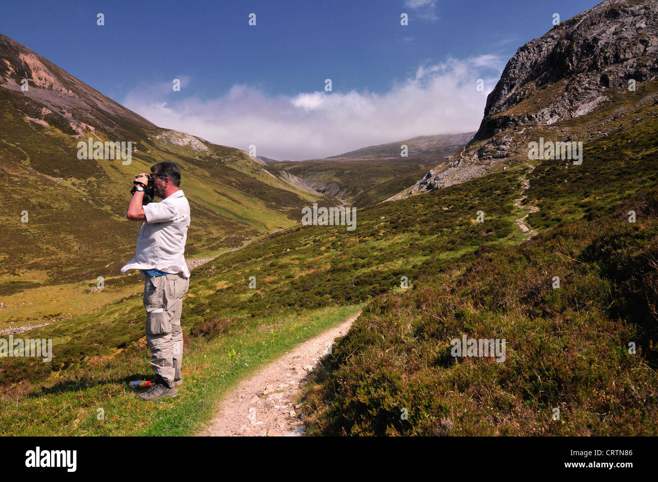one of a series showing the walk from A837 to Inchnadamph Bone caves in ...