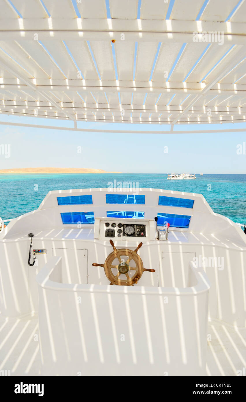 Cockpit compass hi-res stock photography and images - Alamy