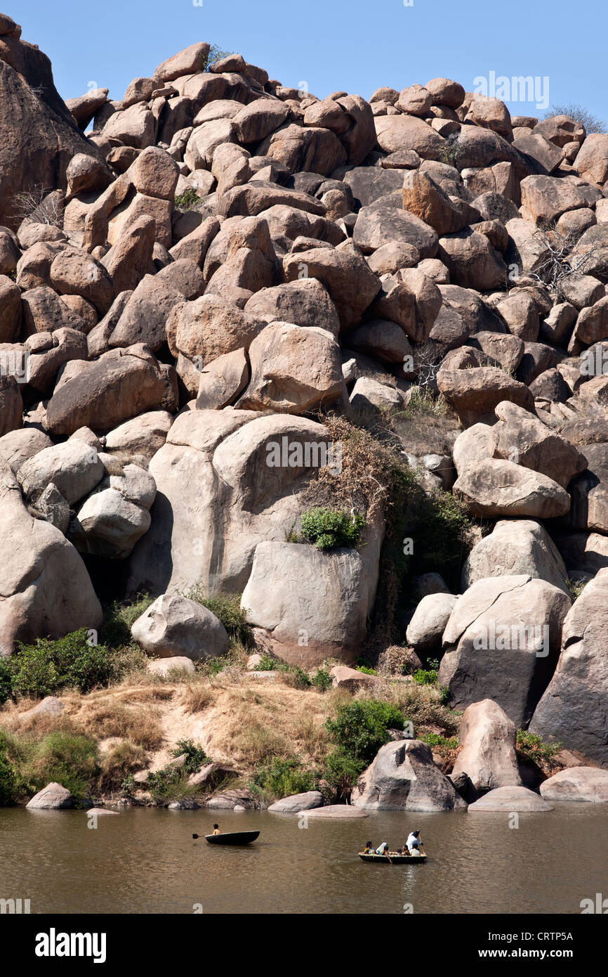 Traditional round boat (coracle). Tungabhadra river. Hampi. India Stock ...
