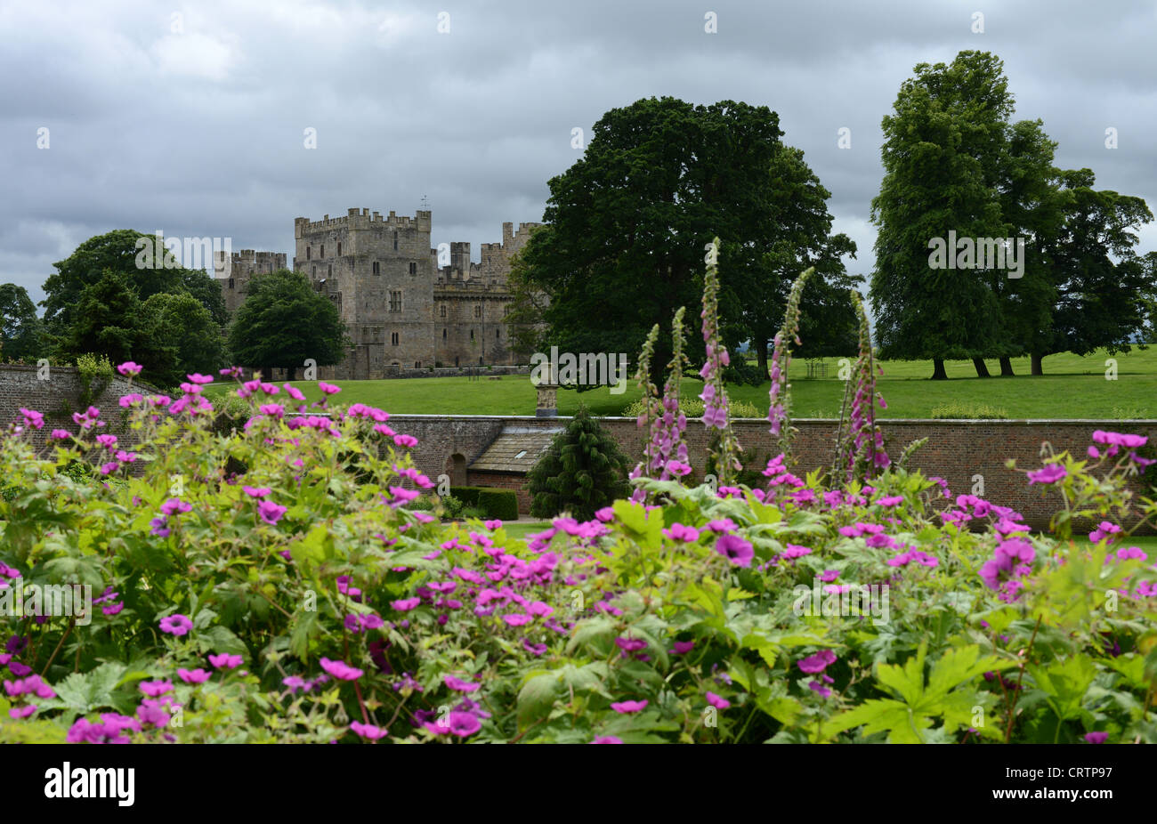 Raby Castle and formal gardens Stock Photo - Alamy