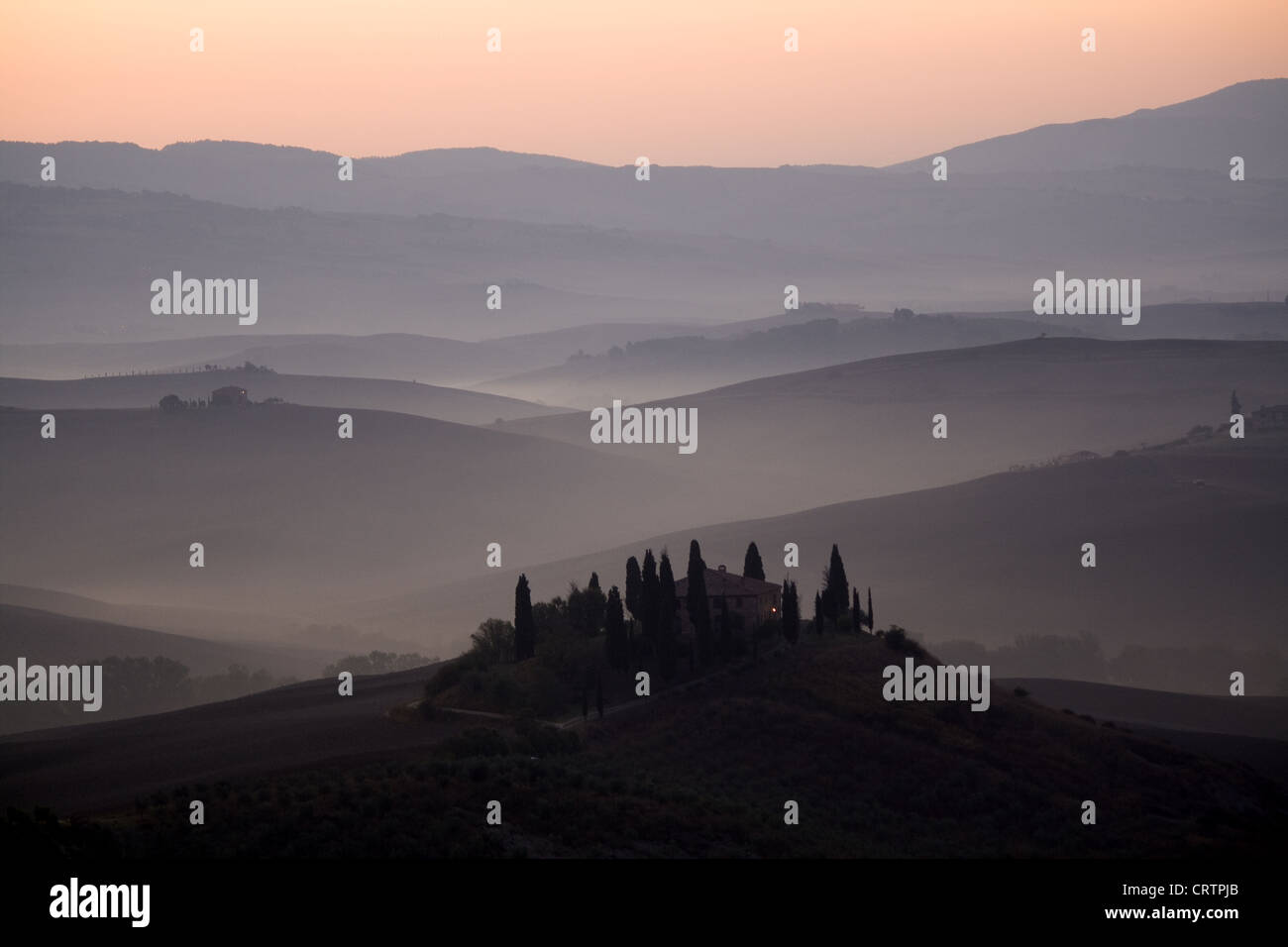 Tuscany misty morning hi-res stock photography and images - Alamy